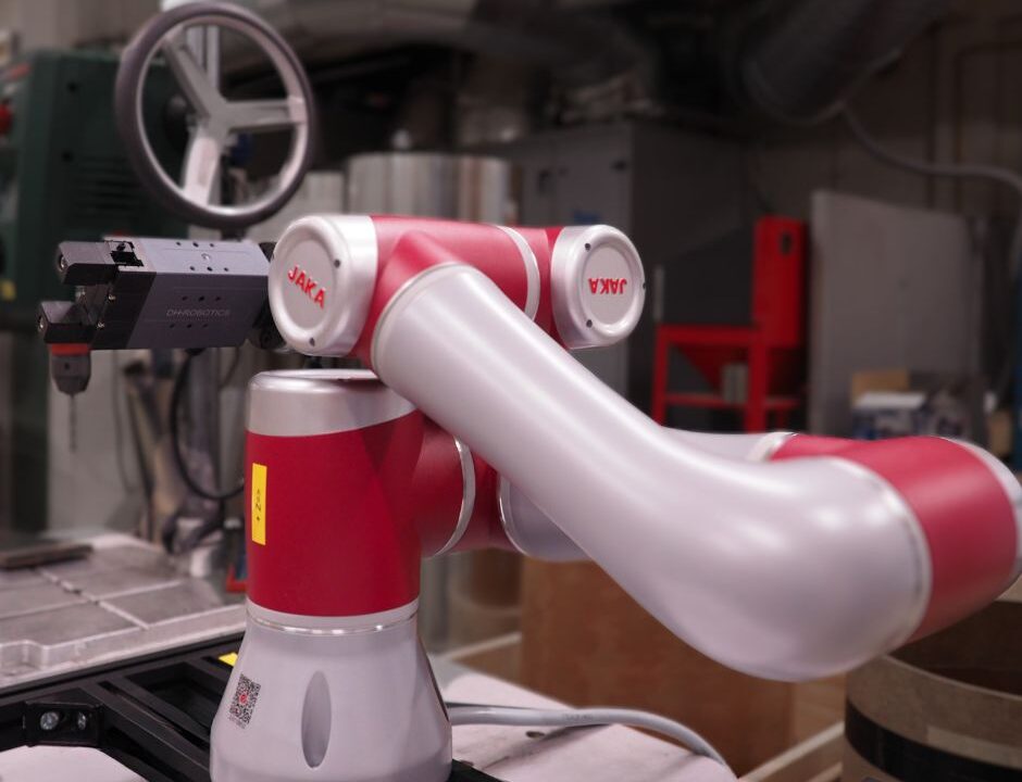 Improving efficiency with Jaka Cobot | Welas Oy Ltd